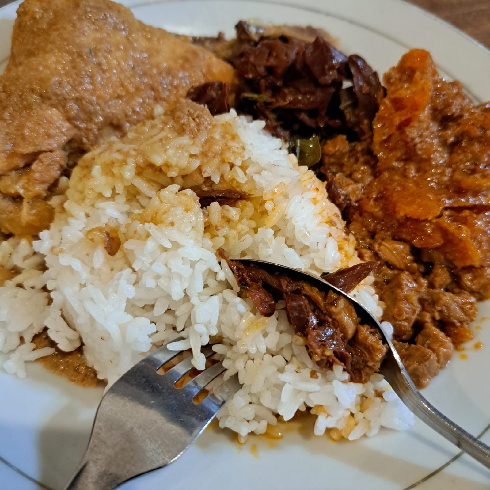 Gudeg Sagan Yogyakarta: Nikmati Kuliner Tradisional yang Melegenda ...