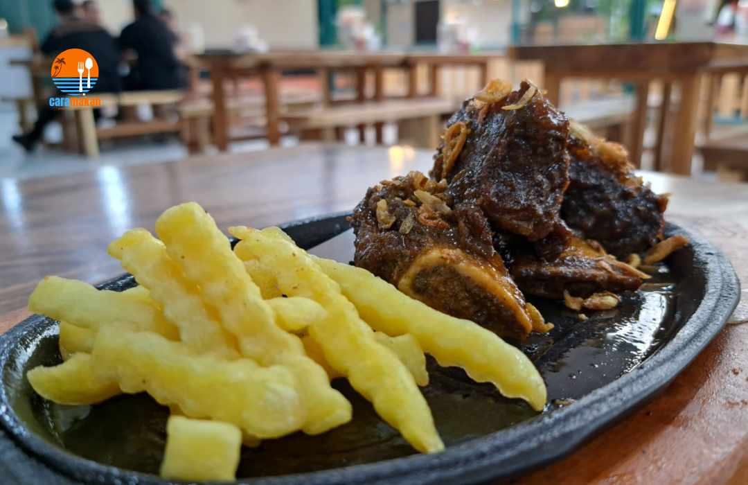 Sop Mak Garang Jatiasih: Kuah Rempah dan Iga Bakar yang Bikin Nagih ...